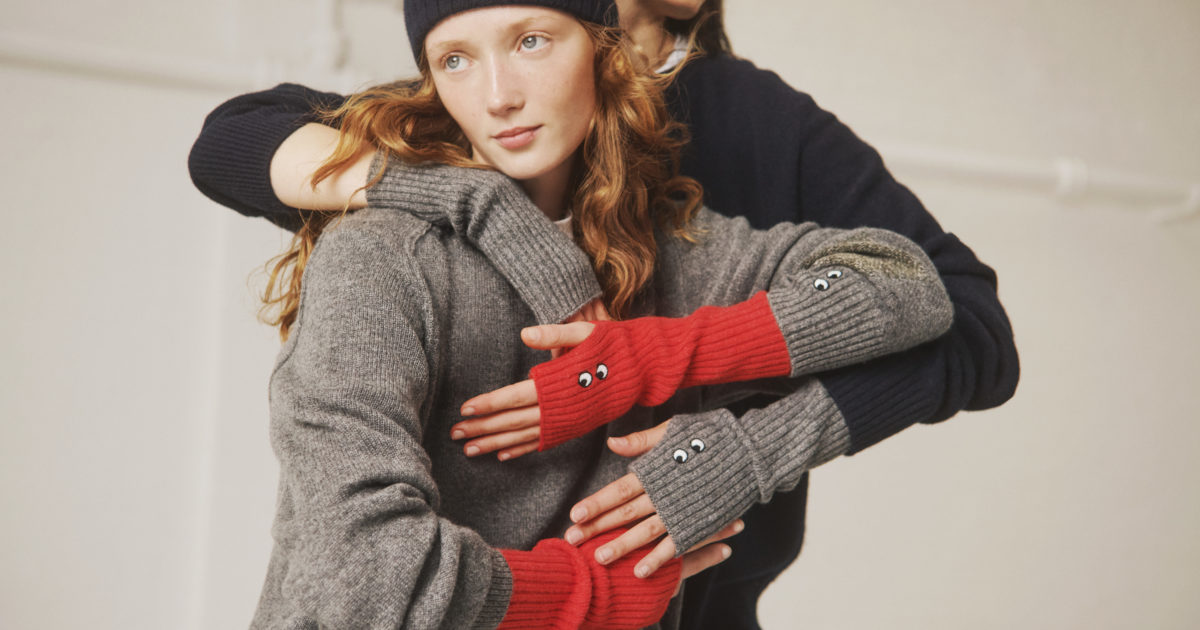 UNIQLO ANYA HINDMARCH